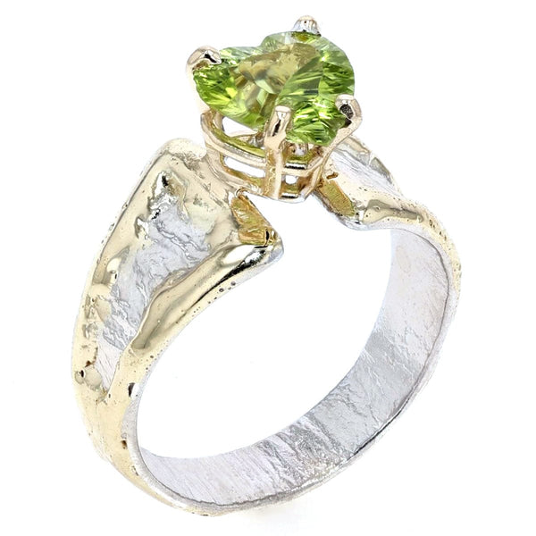14K Gold & Crystalline Silver Heart-Cut Peridot Split Taper Ring ...